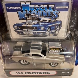 Muscle Machines | Toys | Muscle Machines Silver Black Stripe 66 Ford ...
